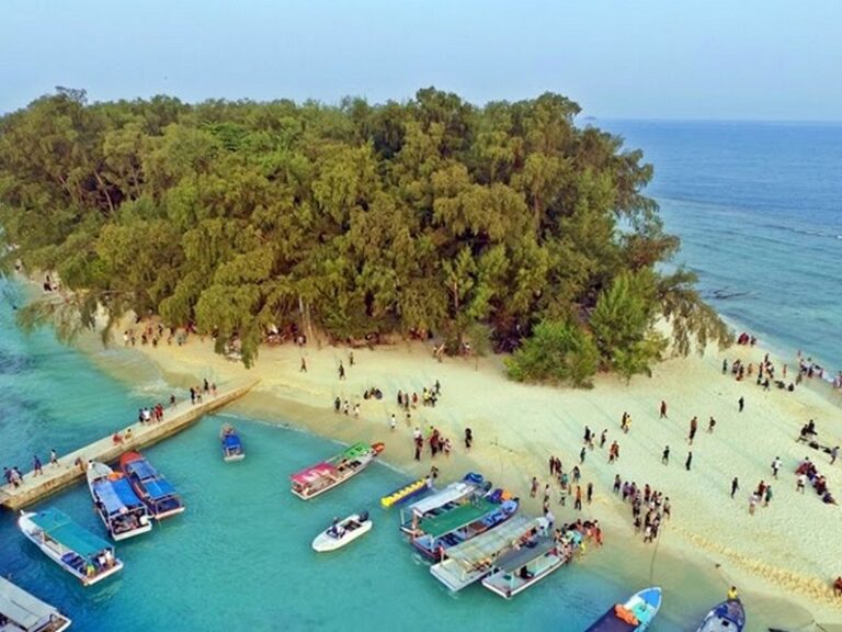 The West Cove Hotel Anyer – Visit Pulau Seribu